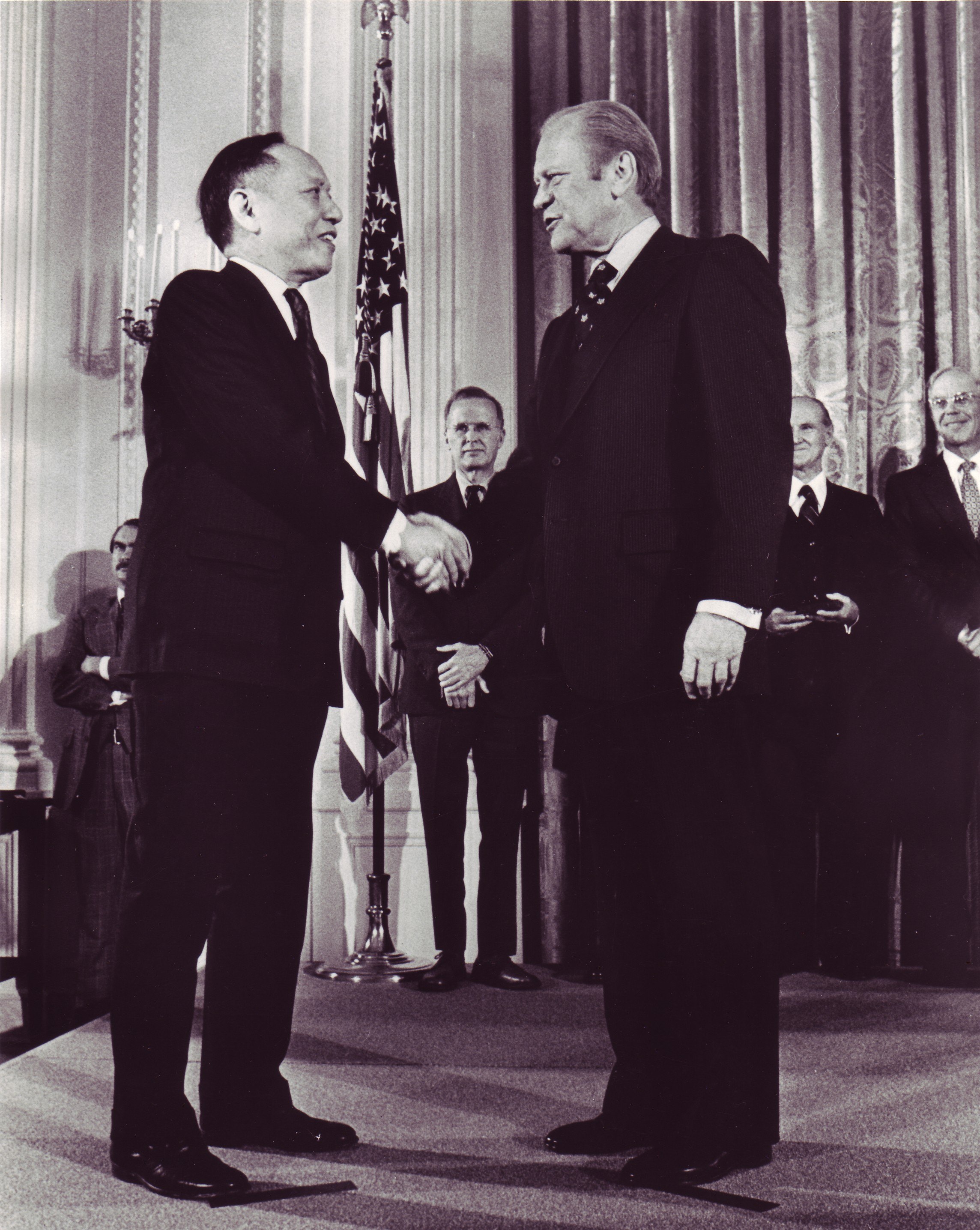 Celebratio Mathematica — Chern — Images