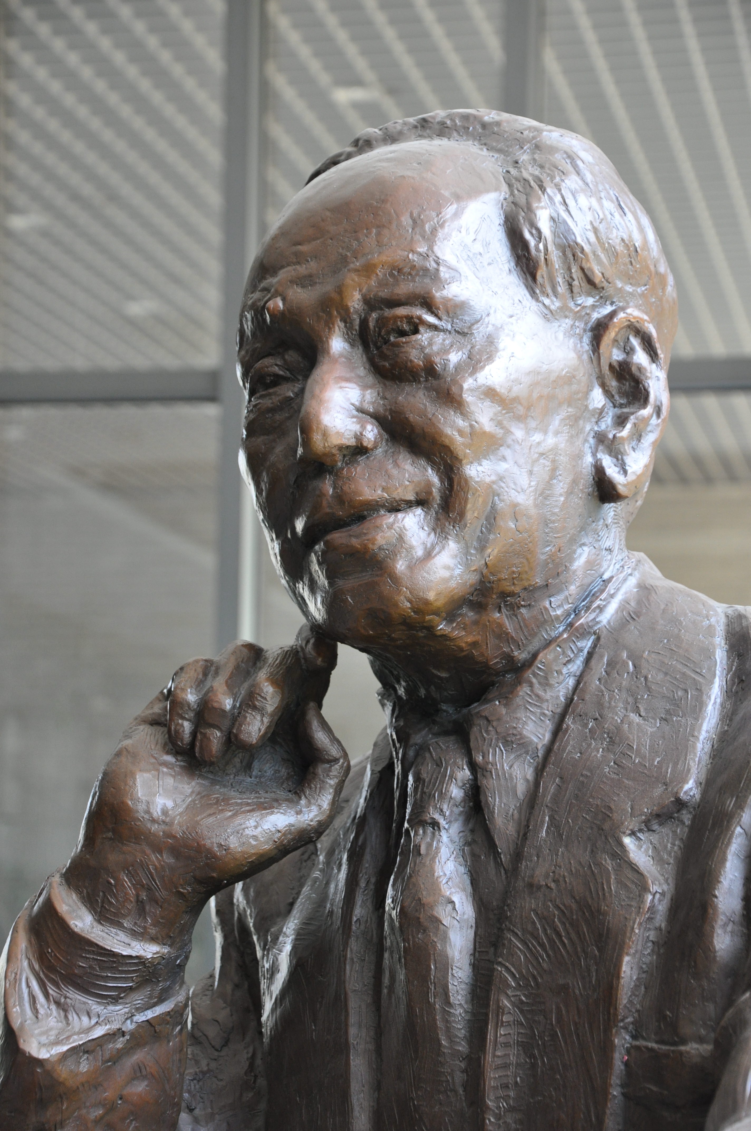 Celebratio Mathematica — Chern — Images